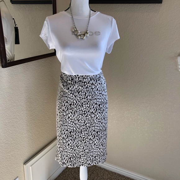 bebe | Tops | Bebe Bling Short Sleeve Tee | Poshmark